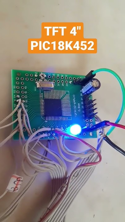 TFT HX8357B PIC18F452 16BITS - YouTube