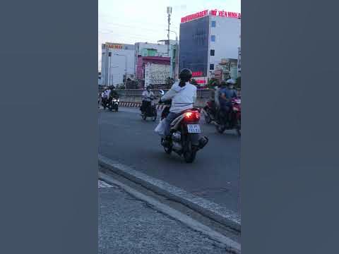 #shorts chiều về xe cộ vẫn đông | dung an suong | dung an suong travel - YouTube