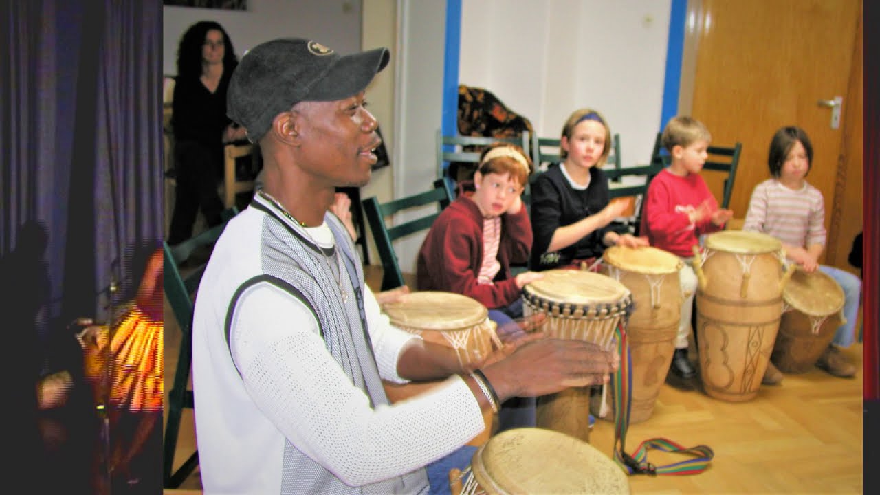 Kadodo Adzogbo - How to dance the Kadodo Adzogbo! - YouTube