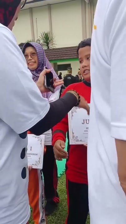 Husain Ali Syatibi, Juara 2 Lomba Potret Cerita Jenjang SD Tingkat Provinsi DIY - YouTube