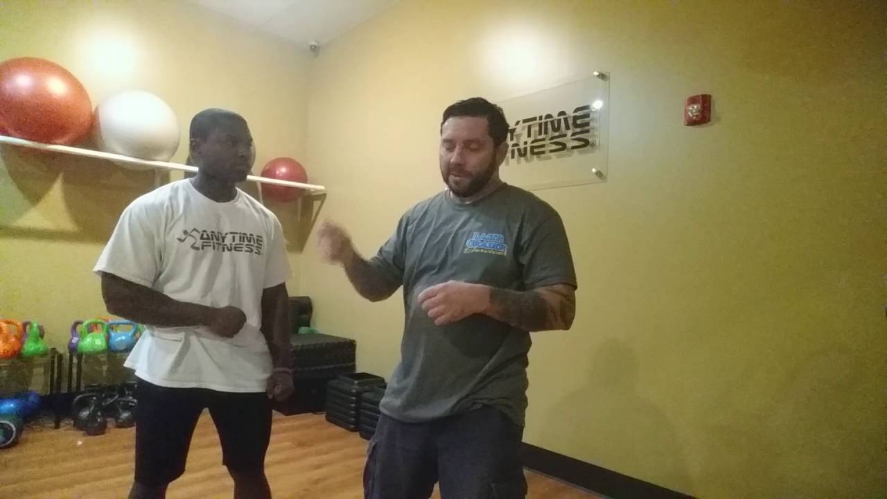 Reverse Hammer Fist Strike Self Defense - YouTube