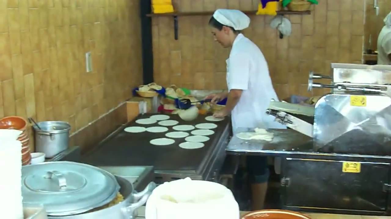 Tortillas Pipiolo - YouTube