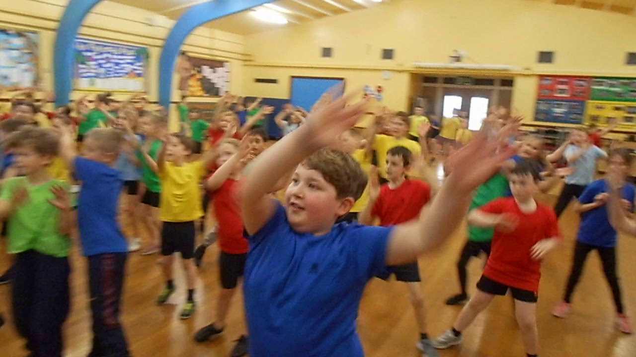 Year 4 Dancing - YouTube
