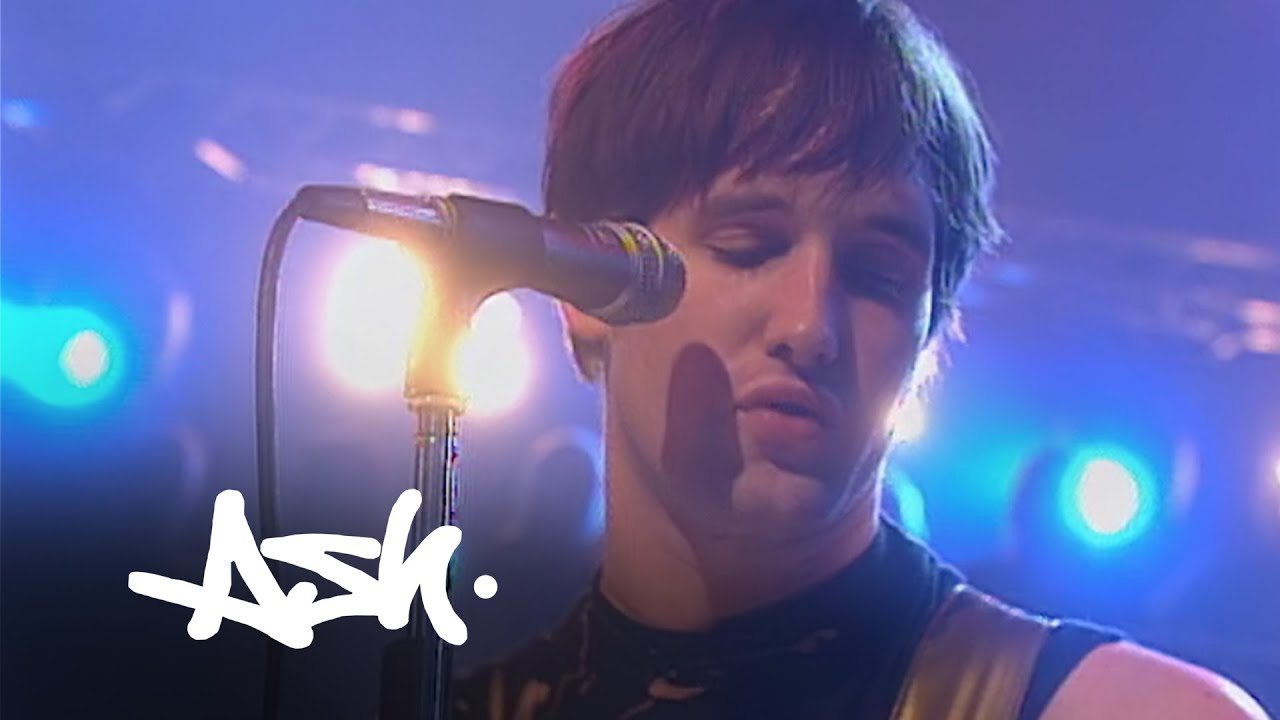 Ash - A Life Less Ordinary (Boxed Set, 18.06.2001) - YouTube
