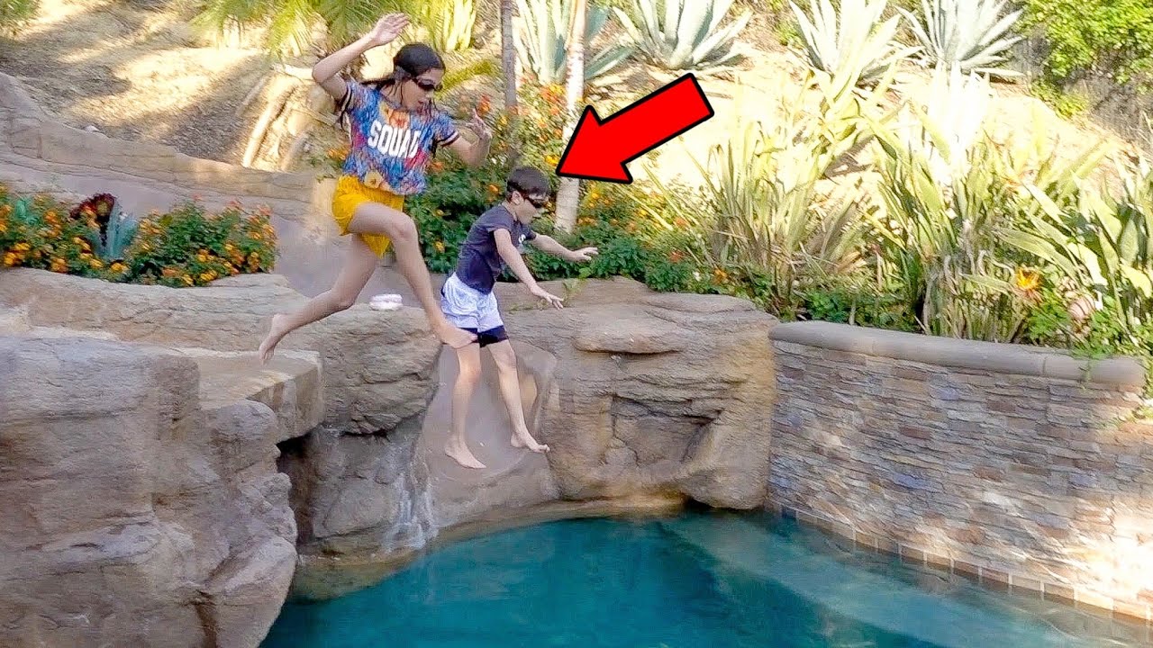 POOL JUMP GONE WRONG!!! | Txunamy - YouTube