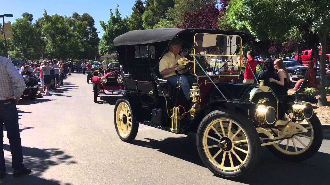 Horseless carriage cars at Blackhawk - YouTube