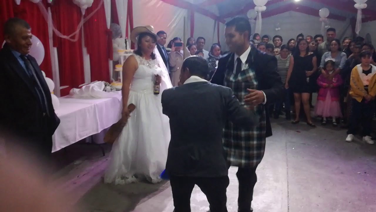 El mandilon - YouTube