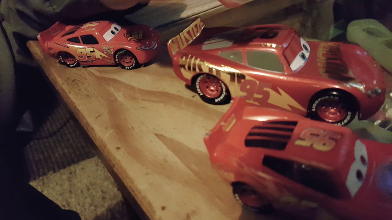 Cars 3 Rusteze Racing Centre Lightning McQueen. - YouTube