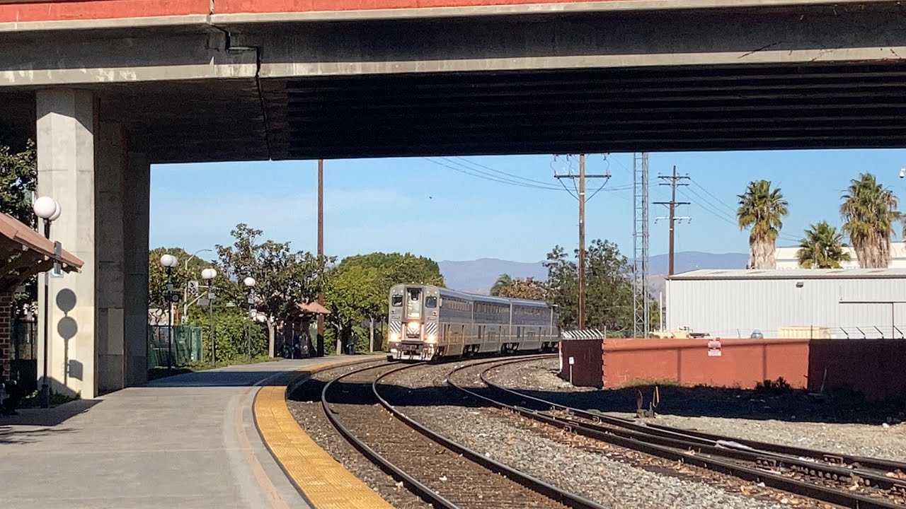 Railfanning Oxnard and Ventura Feat Amtrak California car,Mow train ...