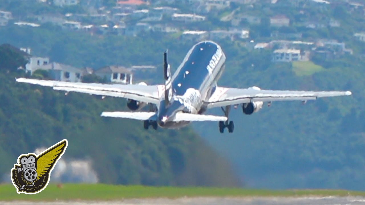 Airliners: All Black Air NZ Airbus A320 Take-off - YouTube