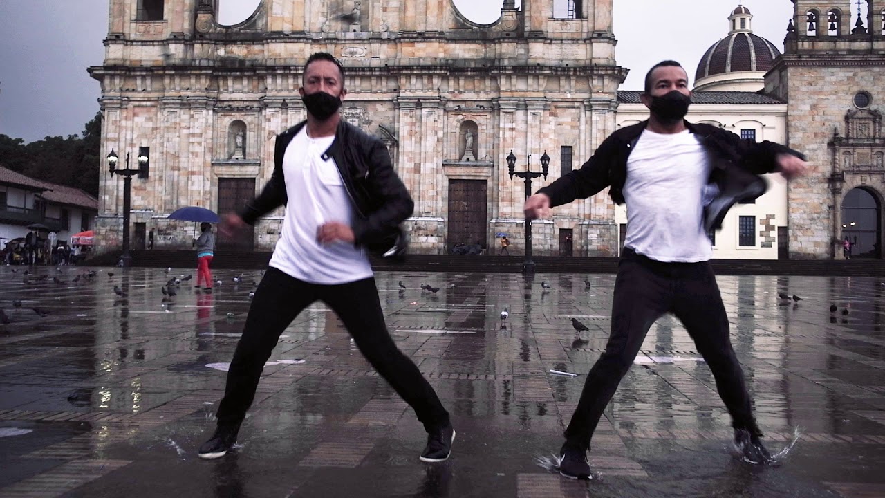 Colombian Salsa Dancing in Bogota - YouTube
