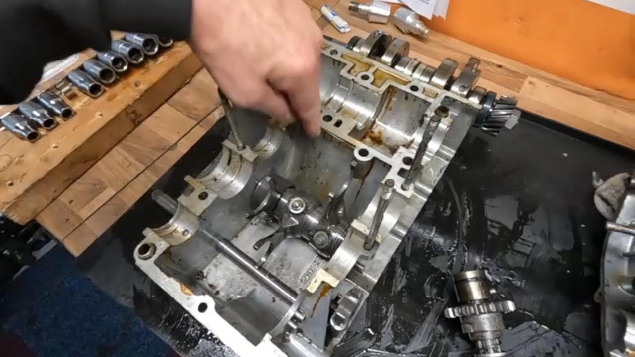 more work on the engine - YouTube