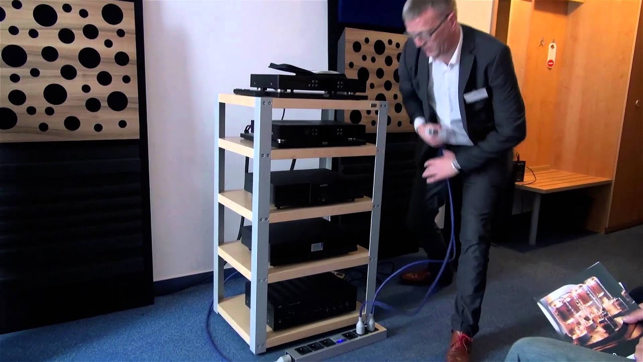 Multimedia HI-FI Show 2015 - Intek with Isotek presentation - YouTube
