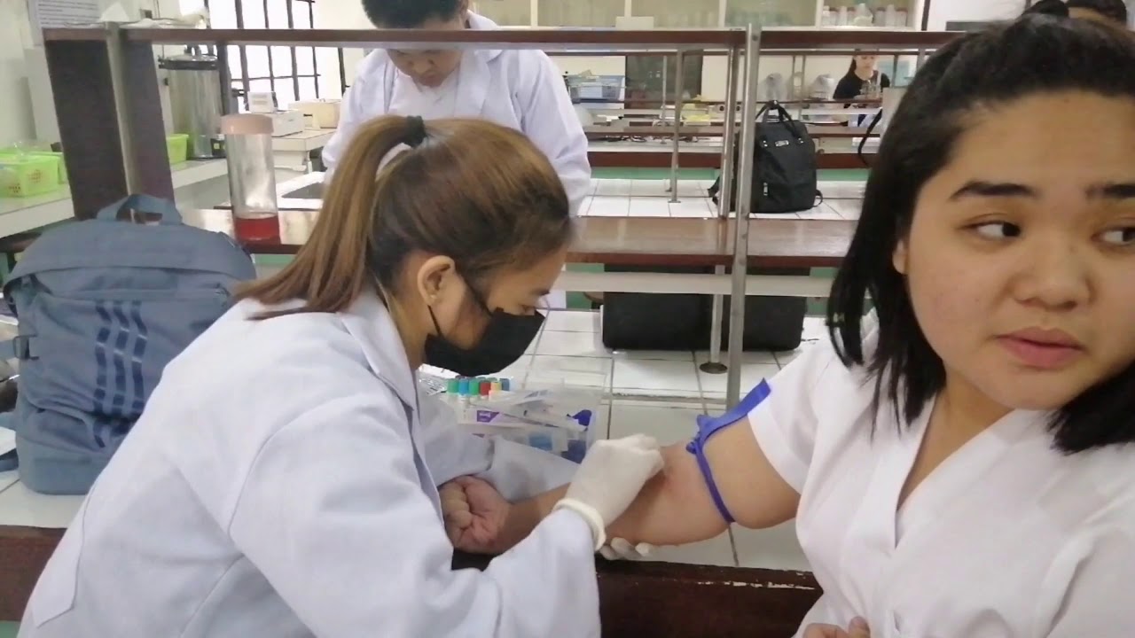 Venipuncture | Syringe and ETS - YouTube