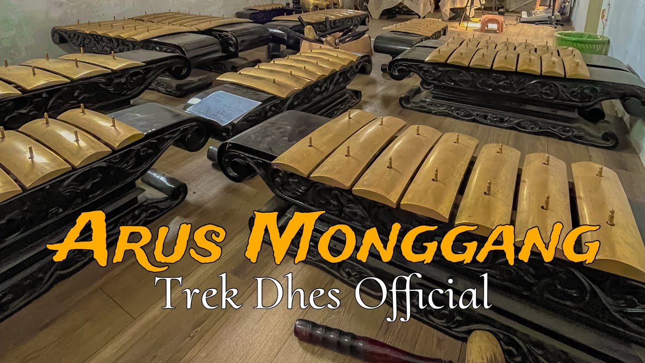 Arus Monggang (Danis Sugiyanto) | Trek Dhes Official - YouTube