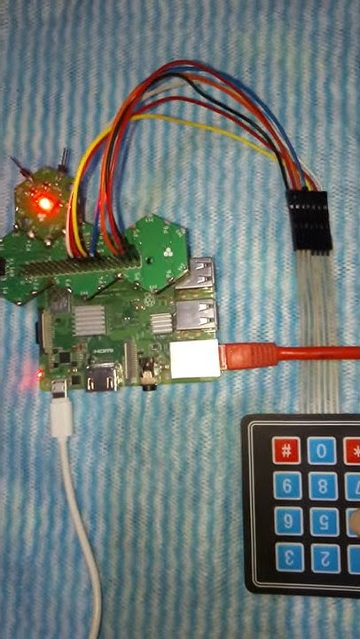 Controlling Hexabitz RGB LED Module Using 4x3 Keypad Via Raspberry Pi - YouTube