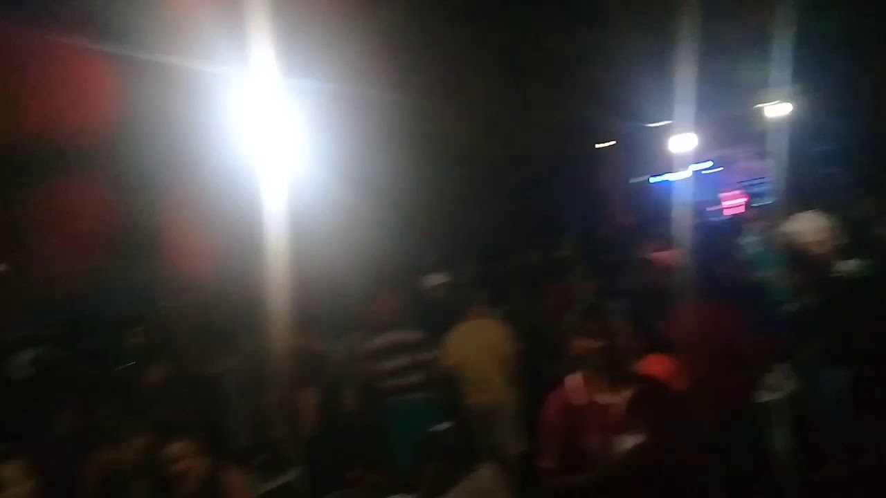 Sky e banda Timon mara - YouTube