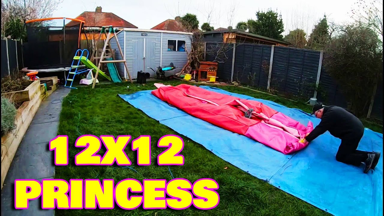 HOW TO: Quickly Roll A Bouncy Castle Before It Gets Dark! - Bouncy ...
