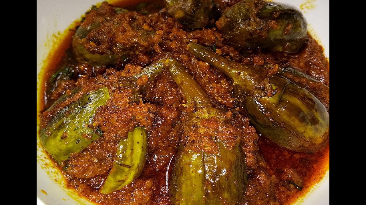 Bharali Vangi | Stuffed Brinjal | Pratu's Kitchen - YouTube