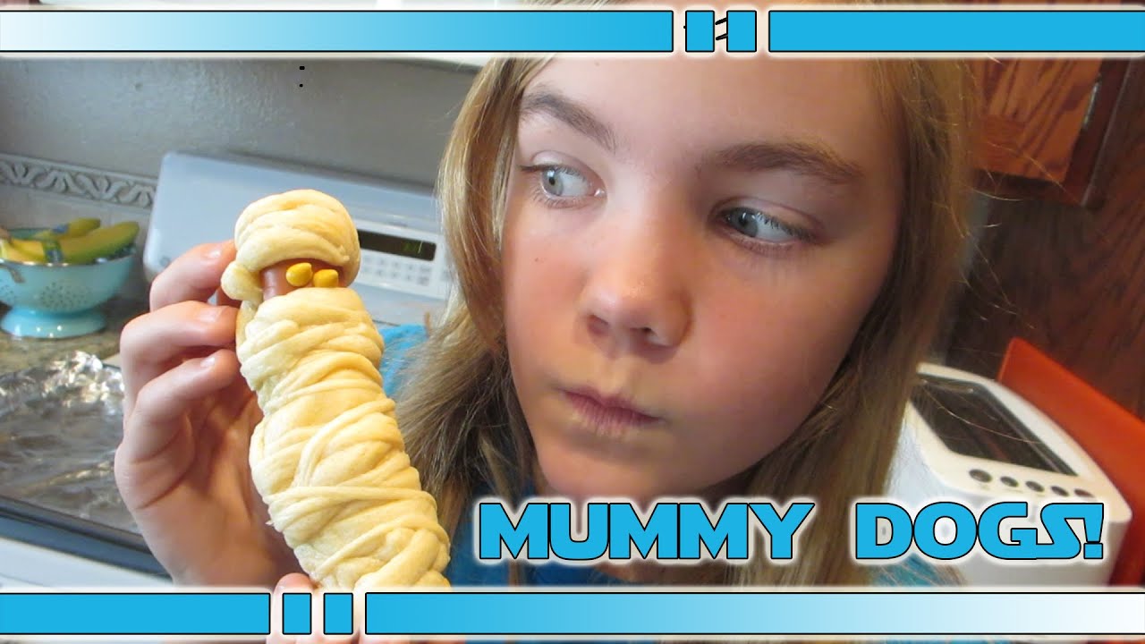 HOW TO: Make Mummy Dogs - YouTube