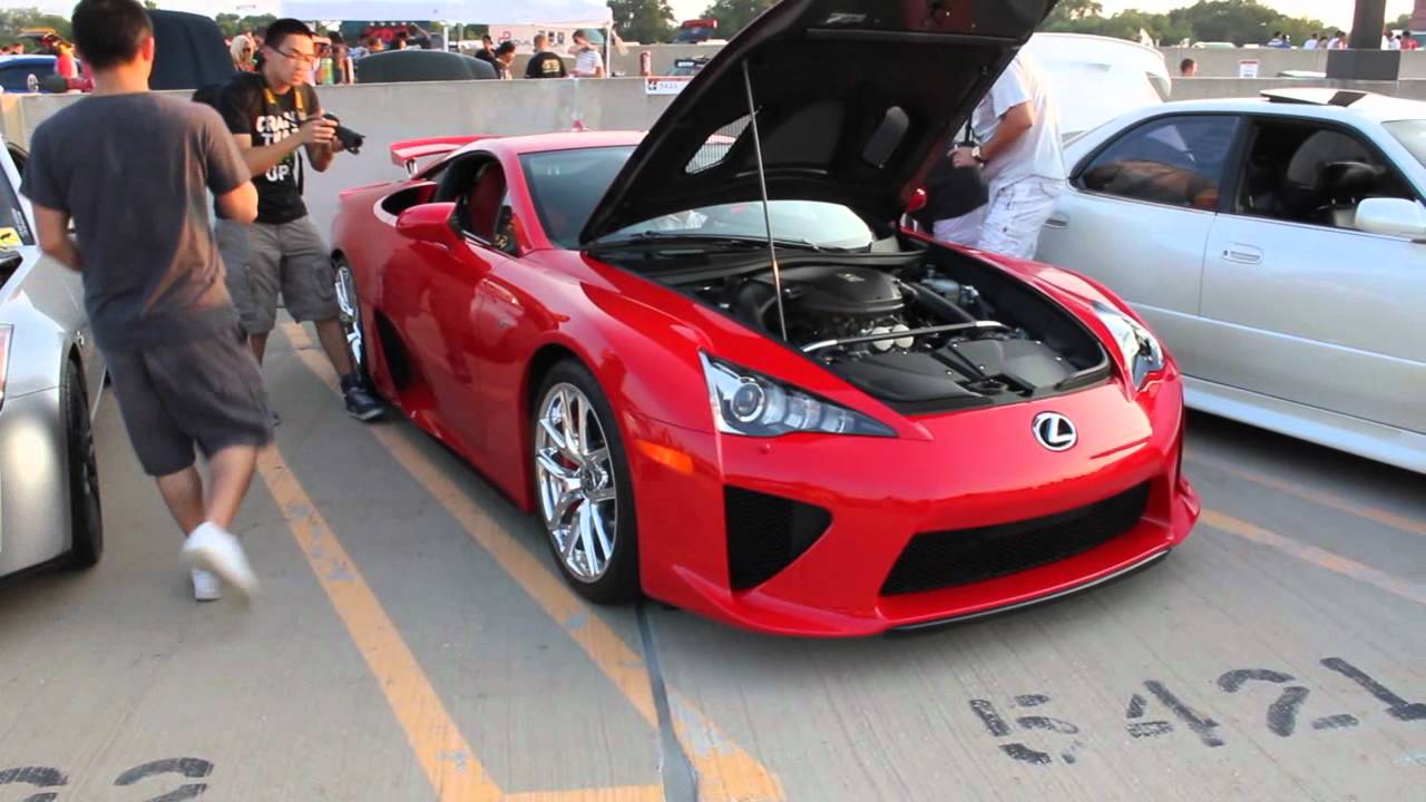 Lexus LFA Revving - YouTube