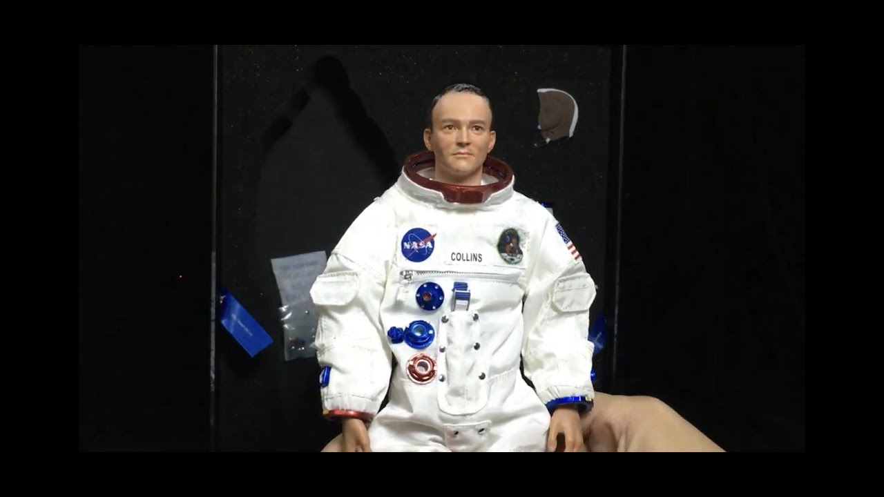 DID Michael Collins 1/6 action figure open box video - YouTube