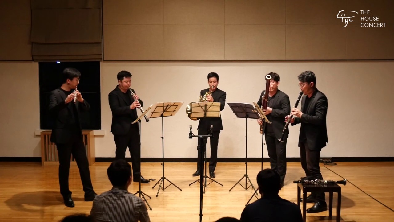 뷔에르 앙상블 Vere Ensemble | Ravel : Le Tombeau de Couperin - 1. Prélude - YouTube