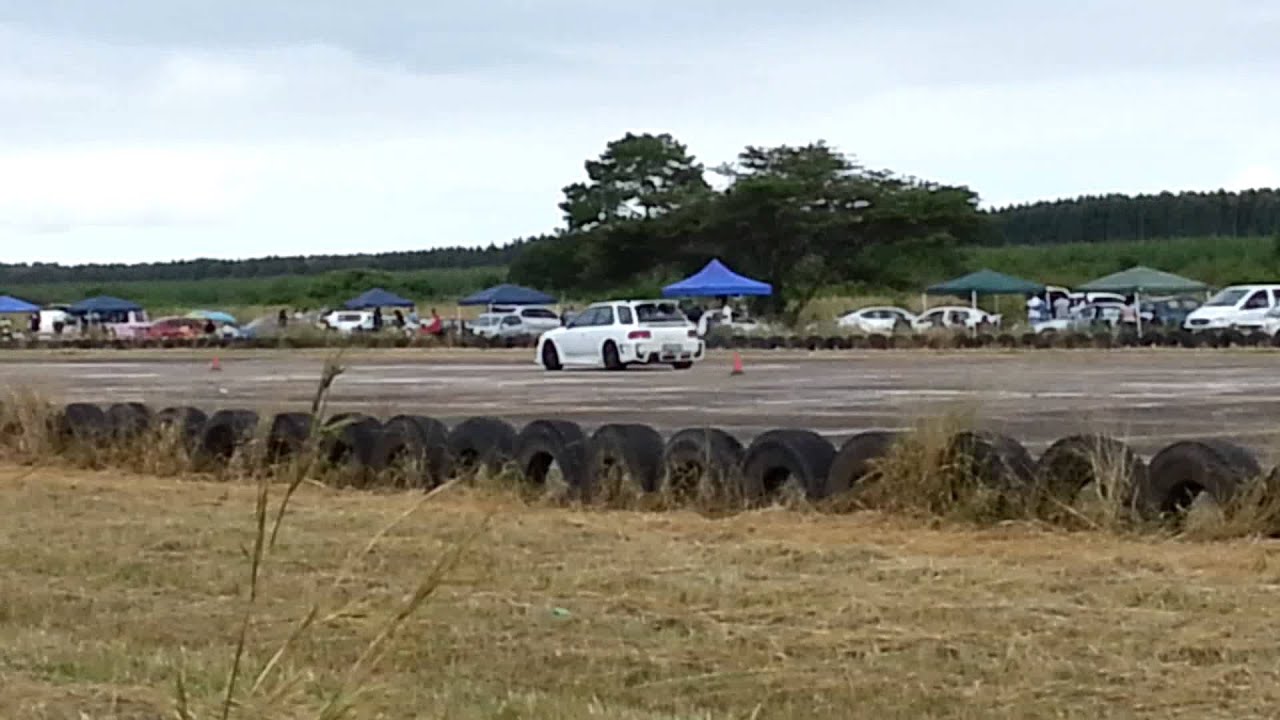 golf 1 vs subaru sw-turbo blowup in golf - YouTube
