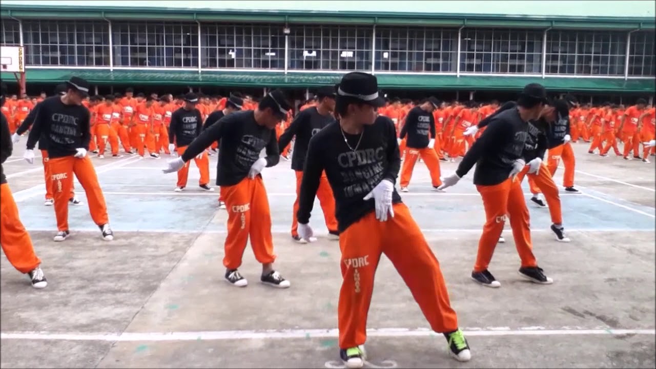 phlippines cebu prison dancing inmates - YouTube