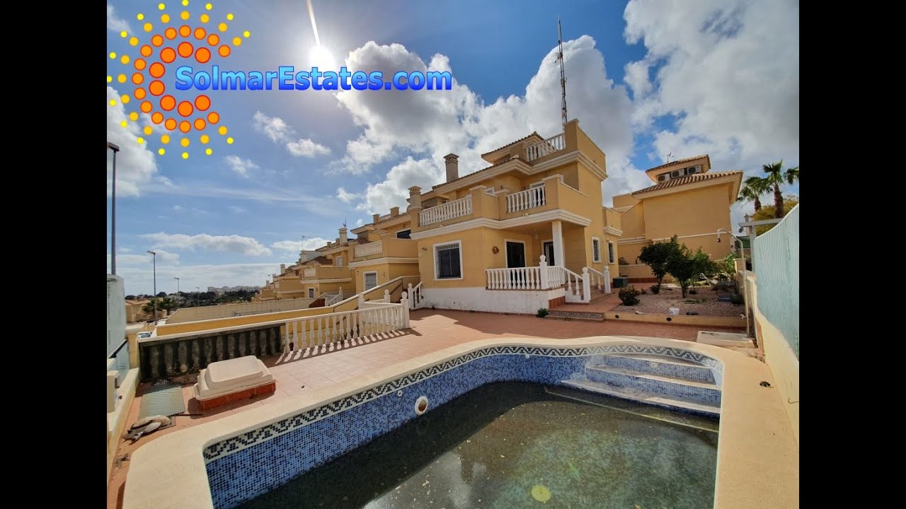 R7674 A 3 bed 2 bath detached villa with private pool, El Galan ...