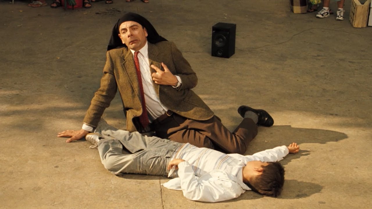 Mr Bean Attempts Busking | Mr Bean's Holiday | Mr Bean - YouTube