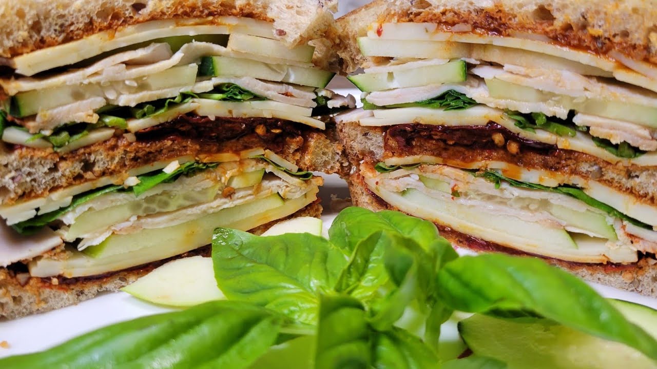 chipotle chicken sandwich club - YouTube