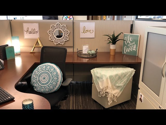 Cubicle decor store