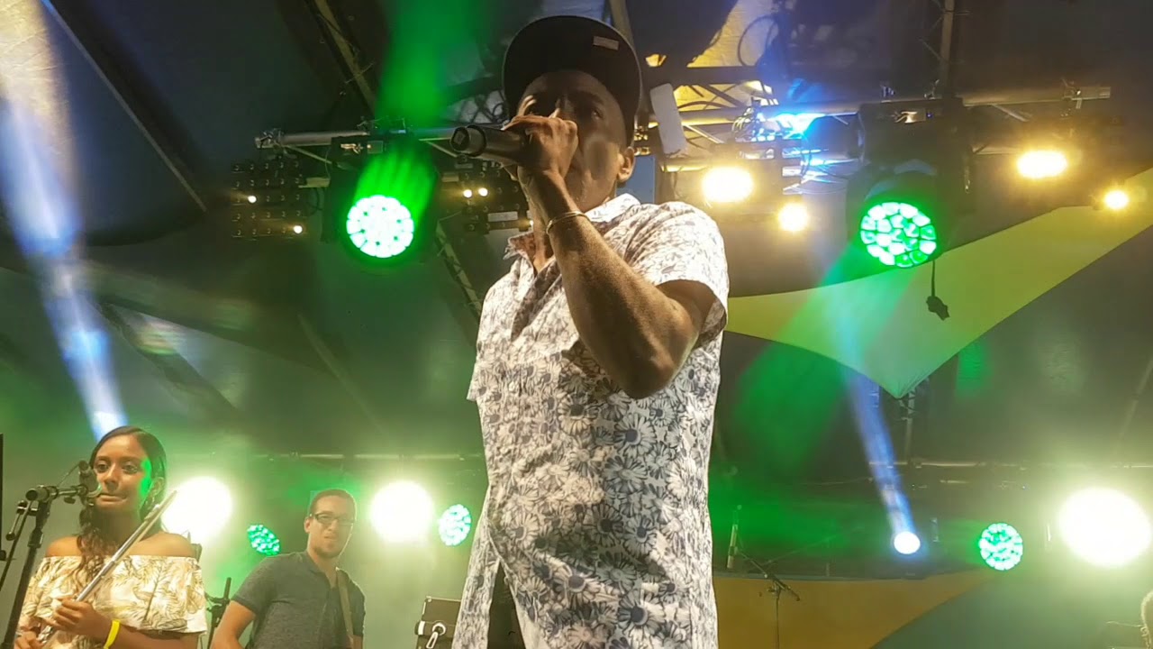 Bel péyi de Mc Janik - YouTube