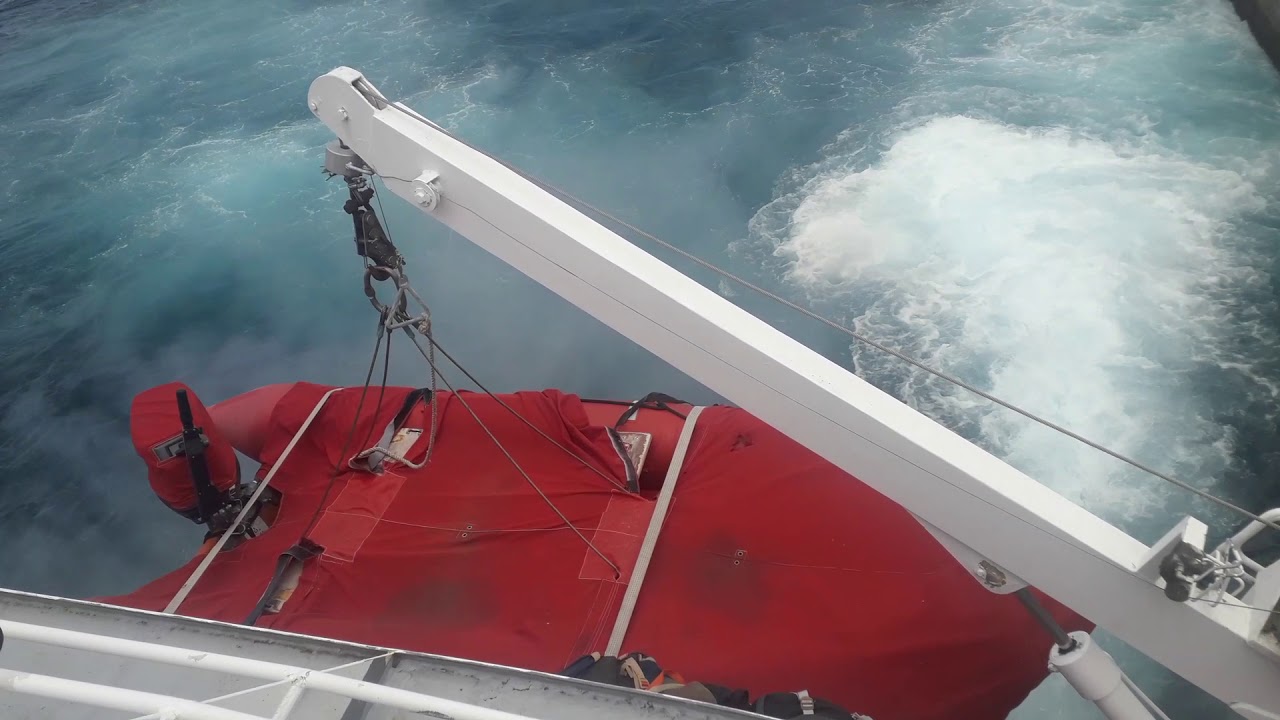 Val ferry Atlantic jet depart de Roseau Dominique - YouTube