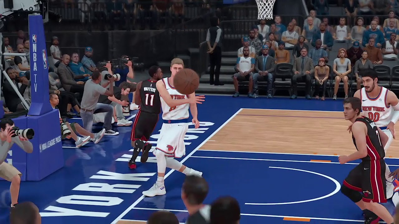 Kristaps Porzingis Block - YouTube