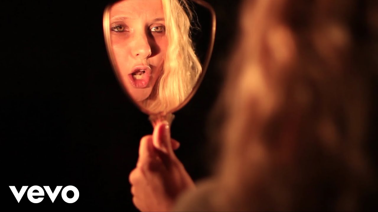 Leeja Stark - Symptoms of Insanity - YouTube