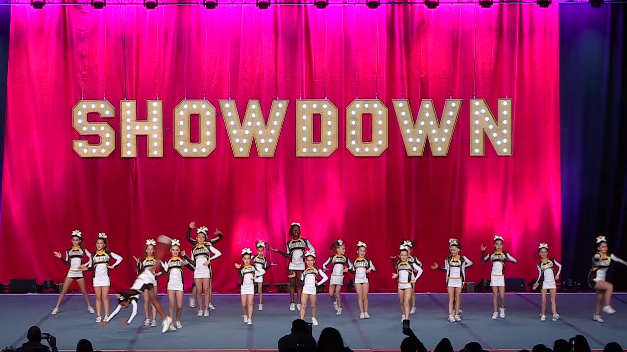 Pirates Athletics Cheerleading White Strike Level 2 - YouTube