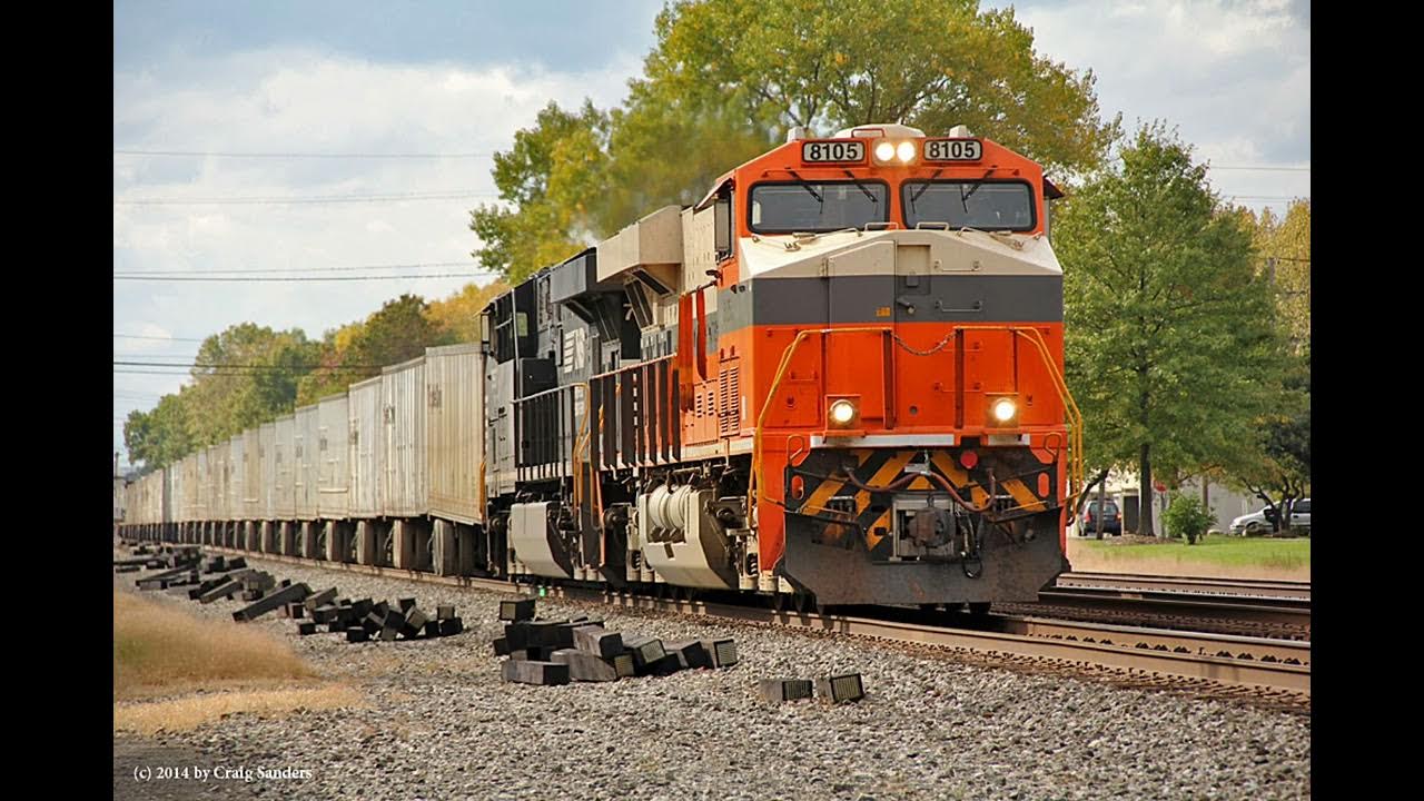 NS 8105 Interstate Heritage Unit With a K5HLA Horn - YouTube