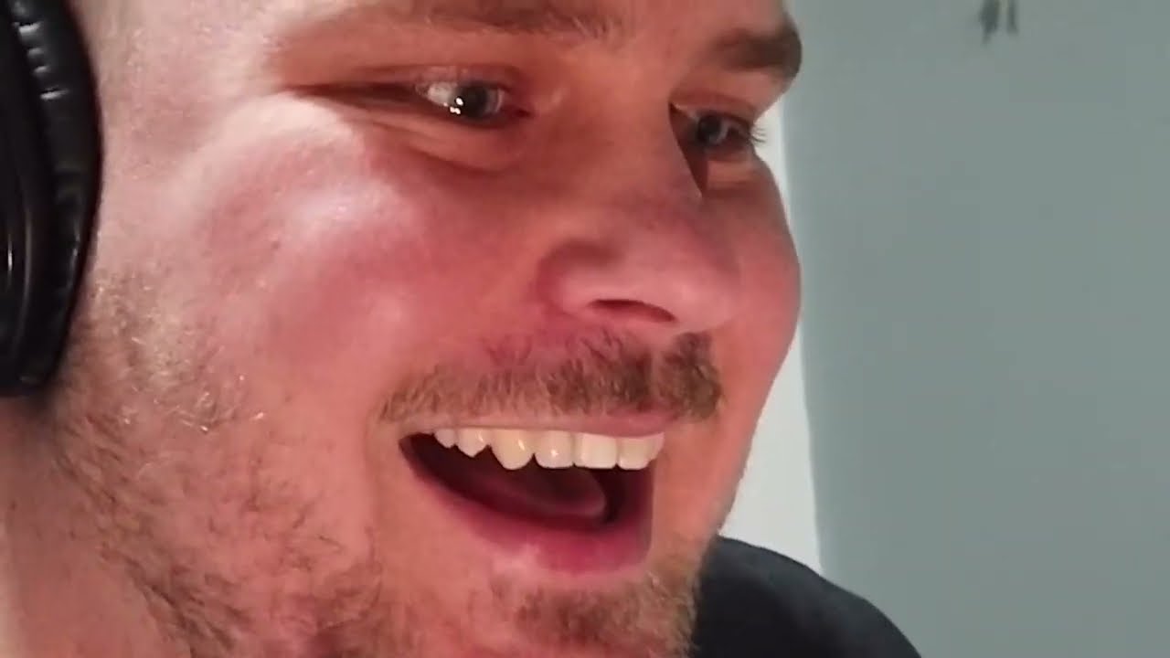 CODRIN SI ECHO IN CHAINED TOGETHER | MOMENTE AMUZANTE | MULT WAAAAAAI ...