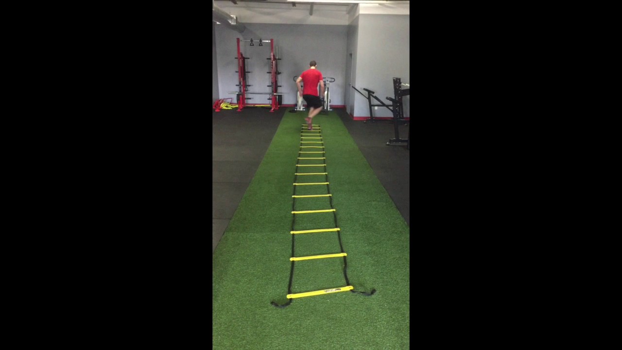 Agility - Reverse Zigzag Crossover Shuffle - YouTube