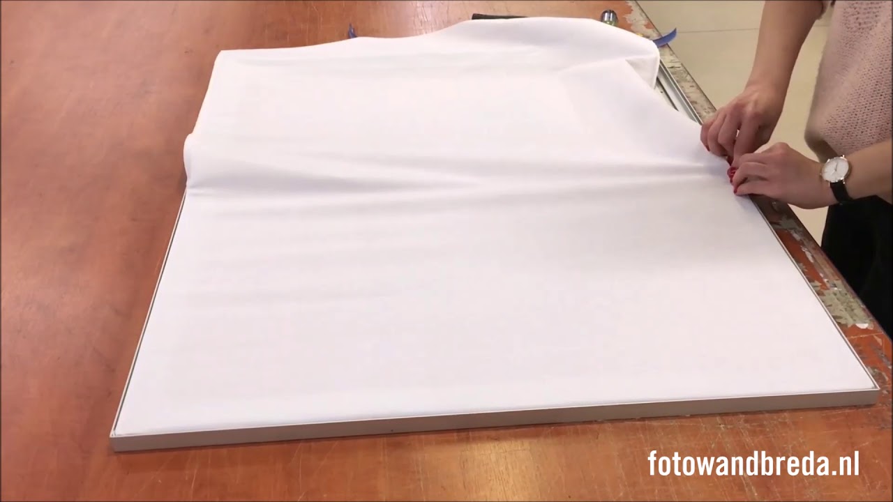 Aluminium textielframe peesdoek in frame plaatsen - YouTube