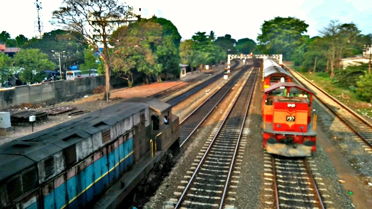 Class M4 locomotive and Class M6 locomotive are crossing each other ...
