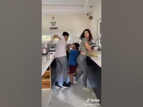 Yao mirando**** a rosina ala novia de Nathan nuevo tik tok - YouTube