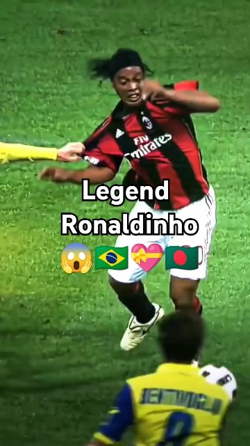 The Legend Ronaldinho #ronaldinho #legend #fcbarcelona #acmilan # ...