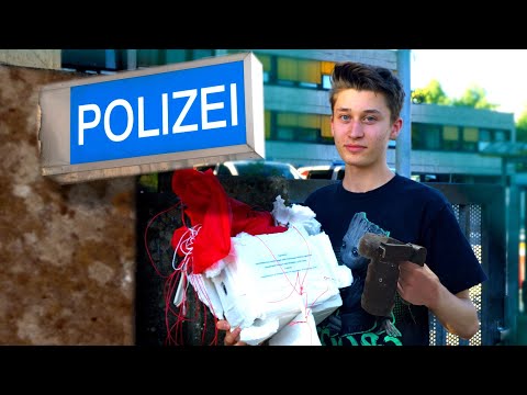 Das Video endet, wenn die Polizei anruft 😬