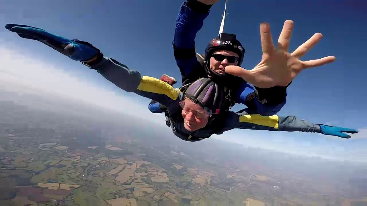 Swoopware: Skydive - John Cooper - YouTube