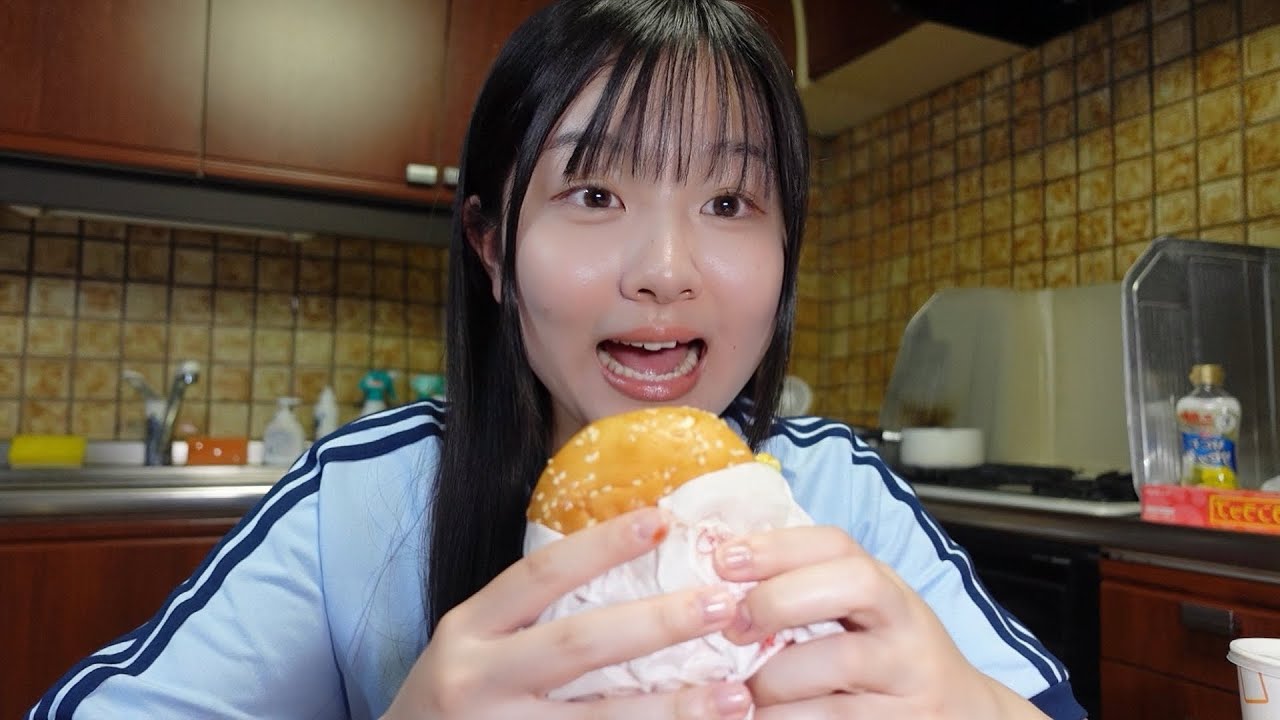 タイミー中に盗み食いする人生は終わりです - YouTube