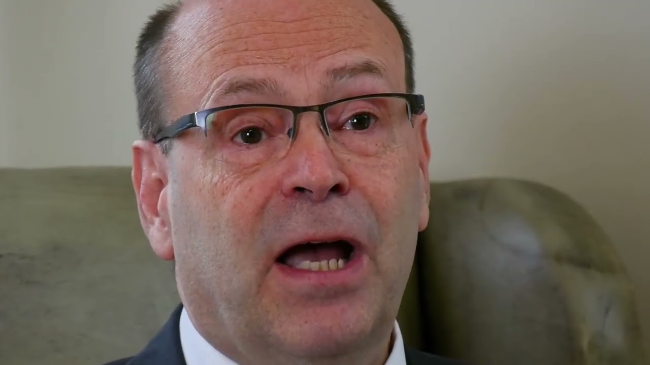 Hazelton Mountford - Simon Pinkney - YouTube