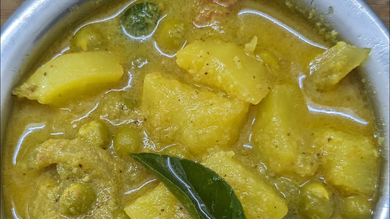 potato, green peas kuruma recipe | chappathi, poori side dish recipe 😋👌 ...